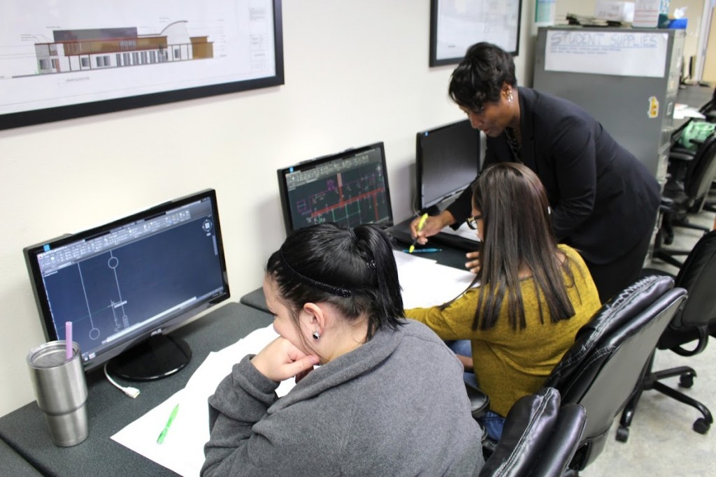 CAD vs. Hand Drafting | ITI Technical College